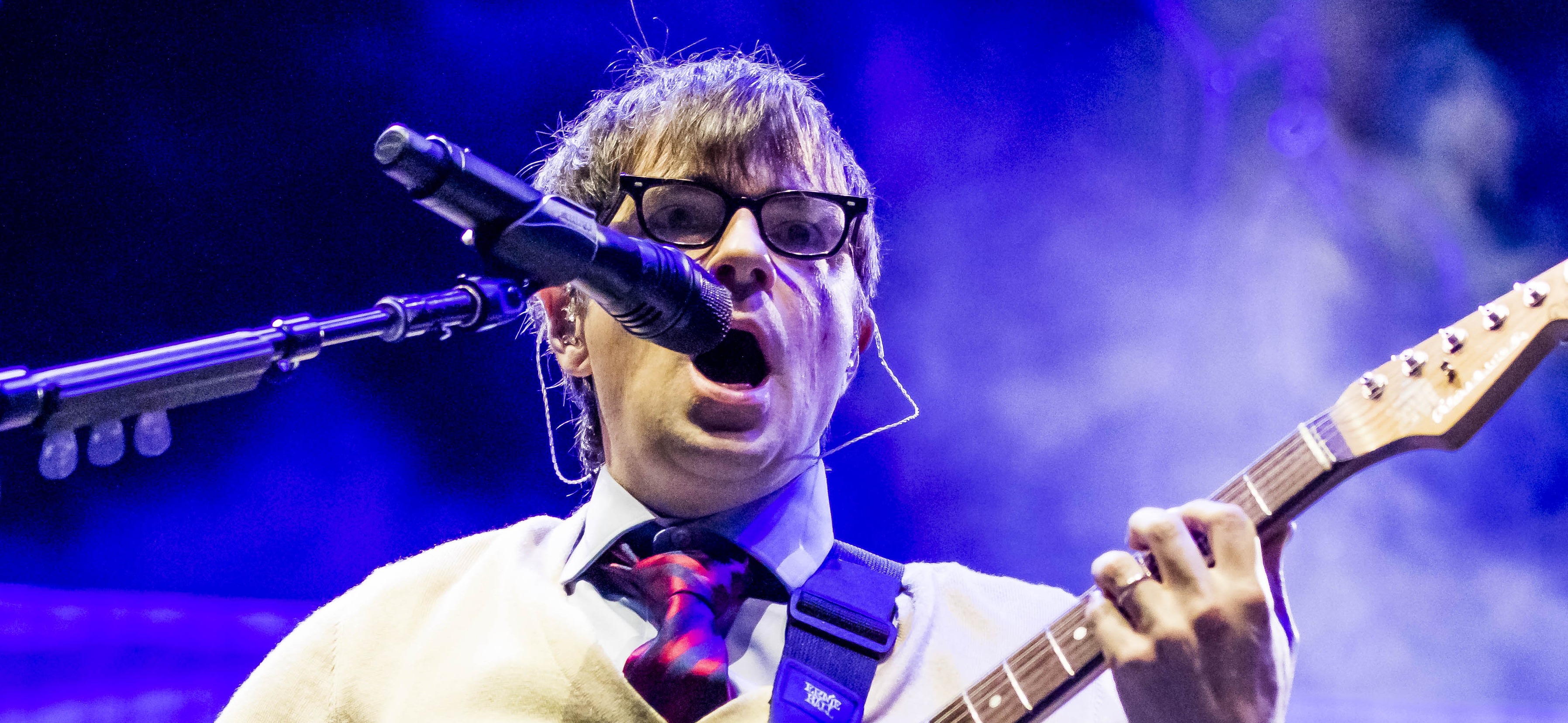 Weezer Celebrates 30 Years of ‘Nerd Rock’ Contributions - The Sound Beat